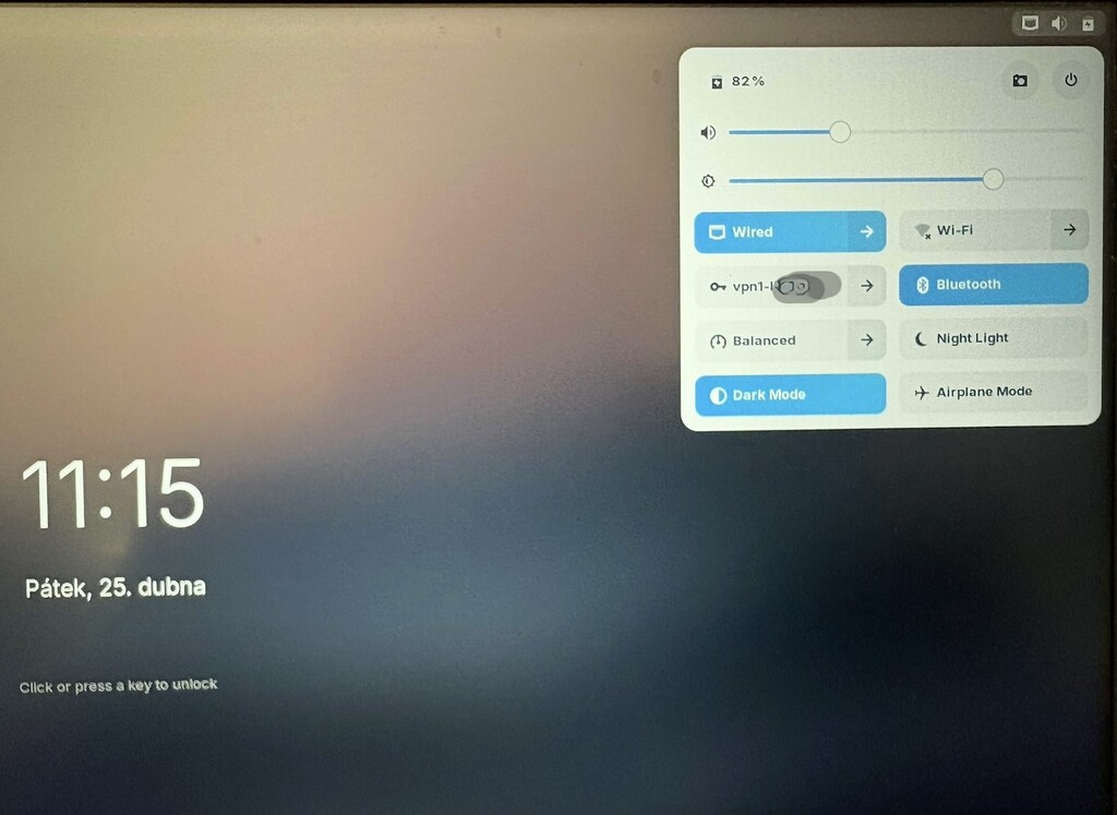 Howto disable small controls menu on lock screen? - Customization - Zorin Forum