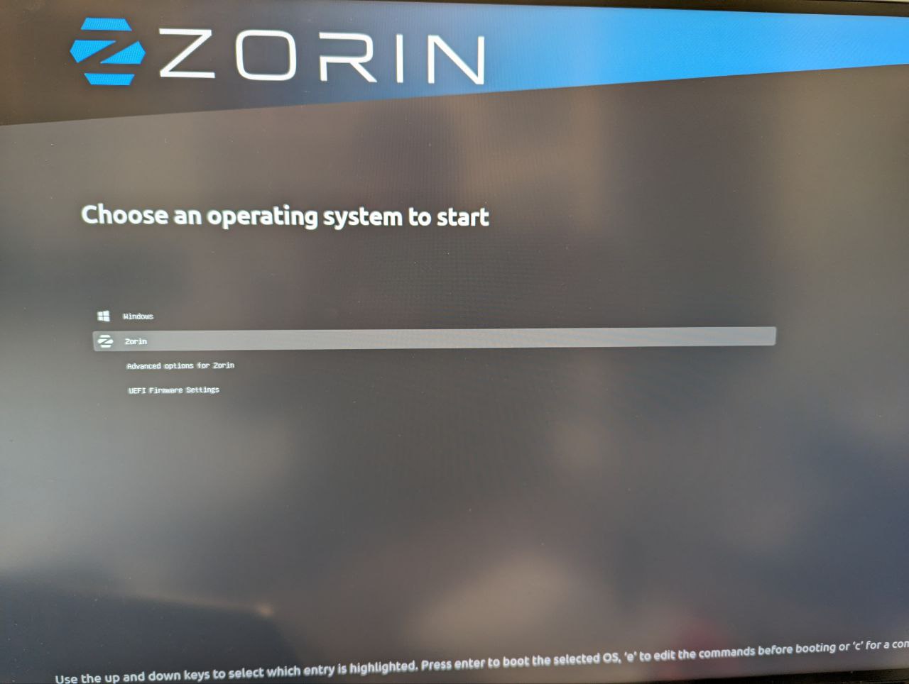 Used Grub Customizer - New Theme Works but Fonts Don't - How to Revert? - Customization - Zorin ...